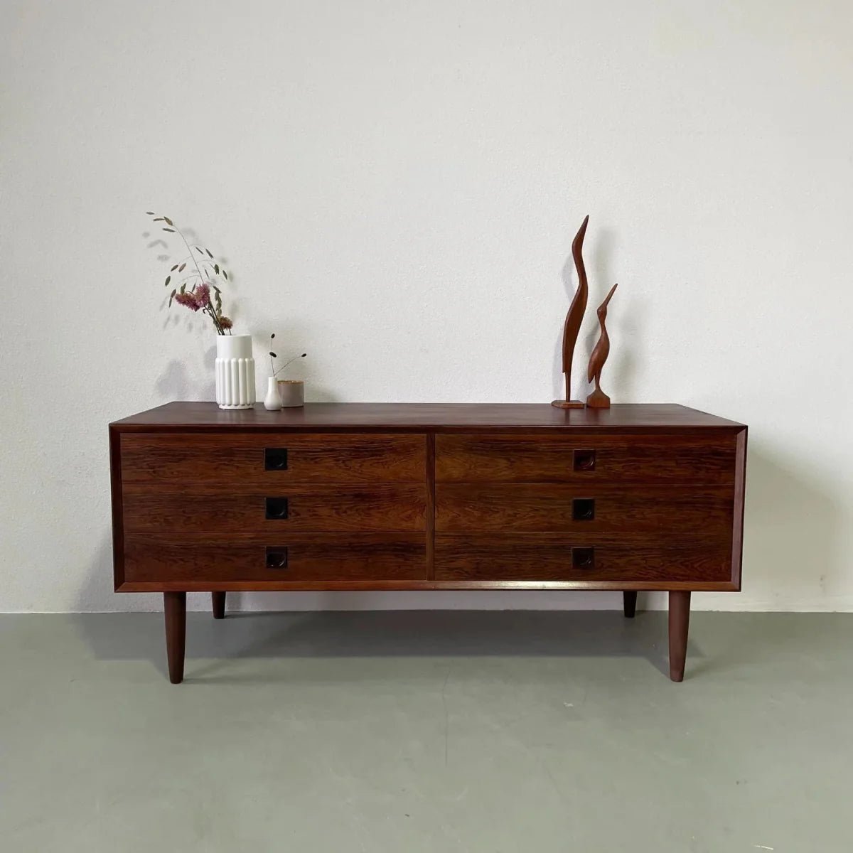 Vintage sideboards – LOUI.STORE